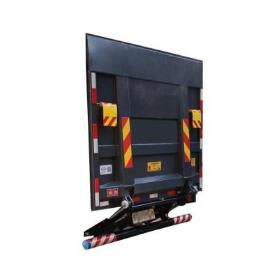 Cina Shacman Piastra di sollevamento della coda compatibile per 4X2 camion di carico leggero 2400*1800mm Dimensione in vendita