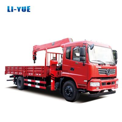 Cina Camion a gomma telescopico di 5 t montato Dongfeng 4x2 con valvola idraulica in vendita