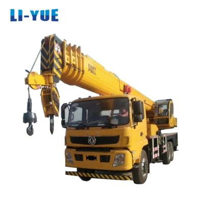 中国 Lifting Machinery 20 ton Hydraulic Truck Crane with Stiff Arm 販売のため