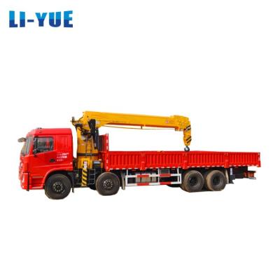 China Novo caminhão de carga DongFeng 8x4 com 16 toneladas Telescópico Hidráulico à venda