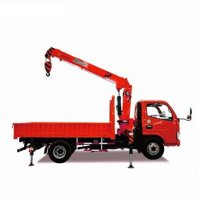 China Truck met kraan 3 ton Telescopische boom Kleine vrachtwagen gemonteerde kraan te koop Te koop