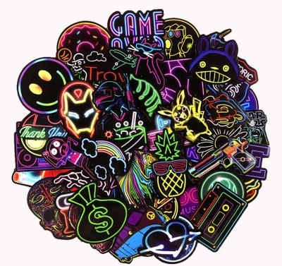 China Gepersonaliseerde Neon PVC Kiss Cut Stickers Decals voor thuisbagage Te koop