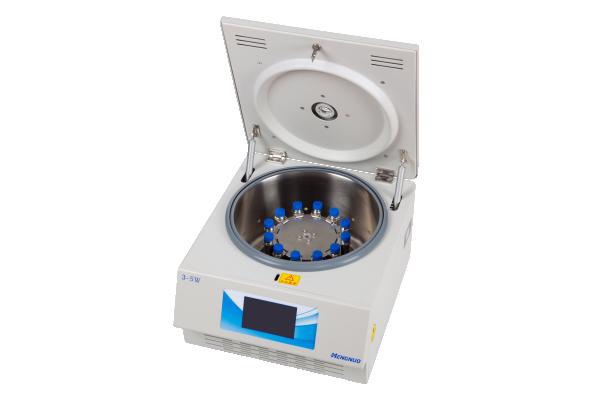 Quality 3437xg Tabletop Low Speed Centrifuge 5000rpm Clinical Centrifuges 3-5W for sale
