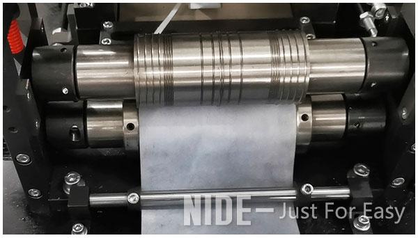 insulation paper cutting machine.jpg