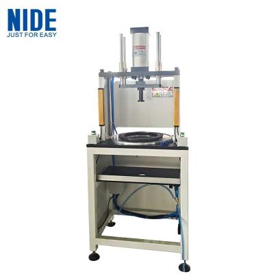 China Máquina automática de extracción de eje para el motor del eje de la rueda BLDC en venta