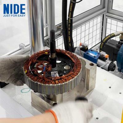 Cina Macchine di pressatura per stazionatori a rotaia automatica in vendita