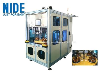 China Enrolamento automático e bobina do estator da estação de funcionamento quatro que introduzem a máquina à venda