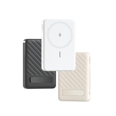 中国 タイプC マグネティック パワーバンク ポータブル 10000mAh マグセーフ パワーバンク 販売のため
