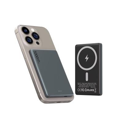 Cina 5000mah Power Bank carica veloce carica portatile Li Polymer Power Bank in vendita