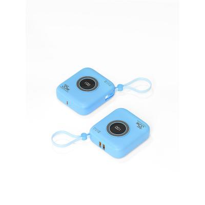 China 10000 Mah Mini Power Bank Lightweight 5W Wireless Output Easy Carry for sale