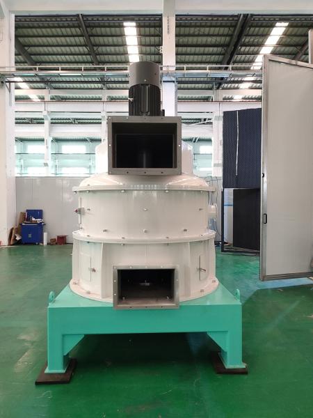 Quality L110 Ultra Fine Feed Grinding Machine 2.5-5t/H For Feed Processing Crushing for sale