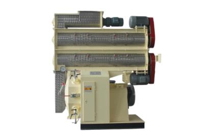 Cina Piccolo mulino a pellet con condizionatore a doppio strato a motore singolo 2-5T / H in vendita