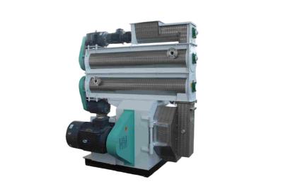 Cina Pellettatrice piccola con condizionatore a doppio strato e doppio motore 2-5T/H in vendita