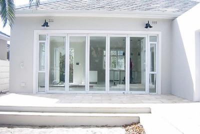 China Modern Design Style Alumínio Porta dobrável Alta e Baixa pista à prova de água à venda