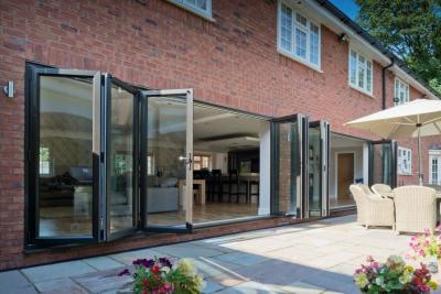 Cina Spazio moderno ed elegante con porte in vetro scorrevole in alluminio residenziale in vendita