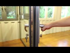 Zwart staal aluminium dubbelglas kantoor swing halve deuren met glazen scharnieren binnendeur