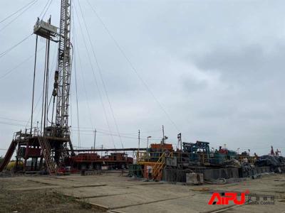 Cina I solidi del fango dei liquidi di perforazione il sistema di controllo per olio Rig On Site in vendita