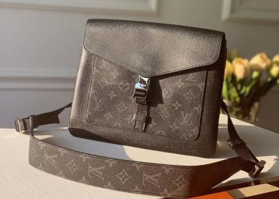 Cina Eclissi di cuoio del monogramma della borsa di Tote Ladies White Cross Body del messaggio in vendita