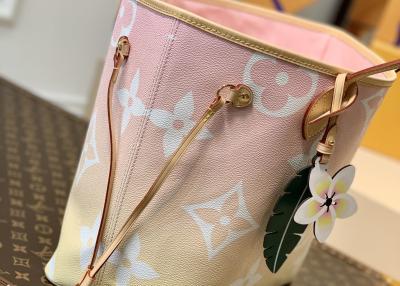 Cina Colore medio di Tote Bag With Zipper Gradient del modello del monogramma di LV in vendita