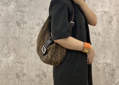 Cina La borsa delle donne non-sposate della cinghia sotto le ascelle, borsa a tracolla di Carvas Brown in vendita