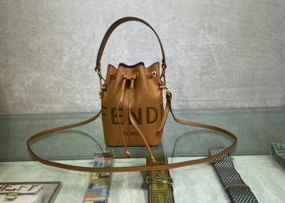 Cina Borsa di lusso inter- di cuoio bianca del secchio del corpo 10cm stampabile in vendita