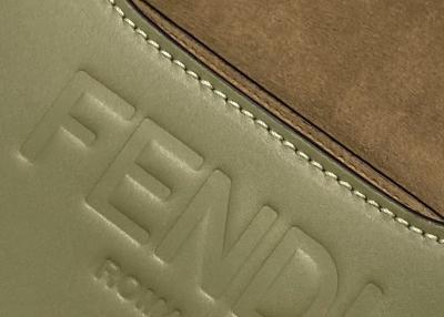 Cina Borsa di cuoio del inter-corpo del più nuovo della fonda 2021 del Inter-corpo della borsa della serratura di progettazione genunie di lusso a forma di mezza della borsa in vendita