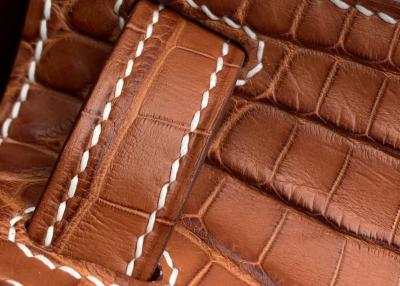 Cina Borsa quadrata della pelle del coccodrillo, borsa della pelle del coccodrillo di Brown giallastro in vendita