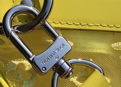 Cina Forma del cuscino della borsa del viaggio di Mesh Fabric 50cm delle donne inter- gialle del corpo in vendita