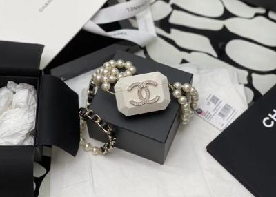 Cina Borsa dell'imbracatura della spalla delle piccole donne di lusso di PMMA con la collana della perla in vendita