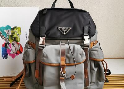Cina Zaino di lusso di marca dell'albicocca di cuoio di Saffiano con le tasche multiple in vendita