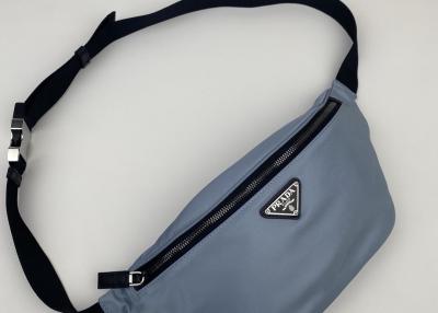 China Bolso de la cintura de las señoras de Logo Blue Dumpling los 33cm del triángulo con la cremallera abierta en venta