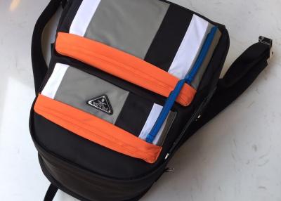 China Gezamenlijke het Merkrugzak van de Kleurenluxe, 29cm Nylon Sportrugzak Te koop