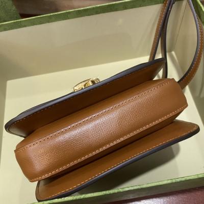 Cina Spalla di stile di spirito di modernità e borsa a catena lanciata del metallo in vendita
