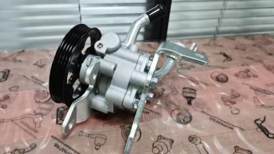China Nissan NP300 Navara Power Steering Pump 49110-4KV0A 2014-2017 for sale