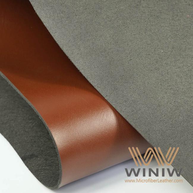 De Kleur en de Textuur Synthetische het Leerstof van Microfiber van WINIW Eenvormige voor Riemen