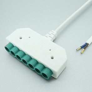중국 Nylon66 24V 10A IP54 LED Connector Distributor 6 Way 판매용