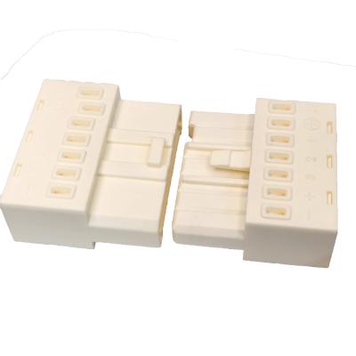 China 5P 7P White LED Light Connectors 450V 16A 22-14 AWG for sale