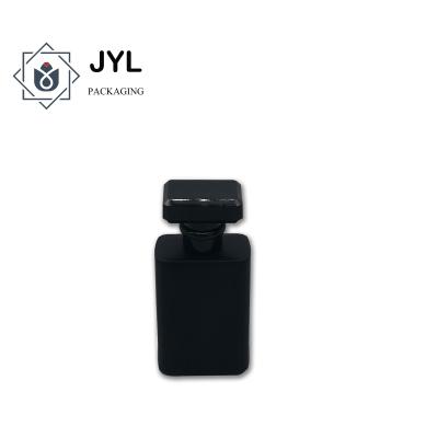 China Zinc Alloy Zamac Metal Perfume Cap Europe Style With Engraved Logo Te koop