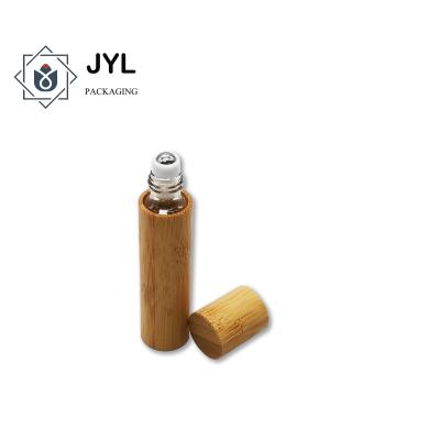 China Roll On Wooden Recycle Refillable Perfume Atomiser 5ml-100ml Durable Case Te koop