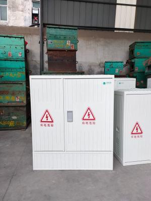 Cina Recinzione della scatola di distribuzione di fibre ottiche del poliestere con l'isolato della doppia porta in vendita