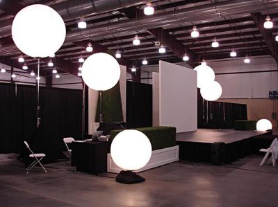 China Dimmable Pink Blue RGBW Inflatable LED Light With Durable DMX512 Controler for sale