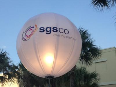 중국 800의 W 팽창식 지도된 빛, 사건 Wedding 사용을 위한 풍선에 의하여 지도되는 손전등 빛 판매용