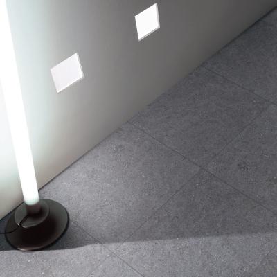 中国 600*600mm ガラスのタイル形成機械 耐久設計のための先進技術 販売のため