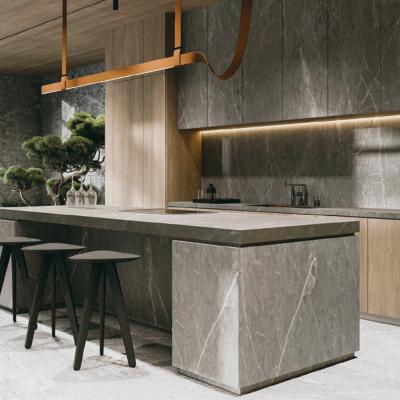 中国 スムーズで正確な生産のためのカスタマイズされた1600 * 3200mm磁器艶出しタイル成形機 販売のため