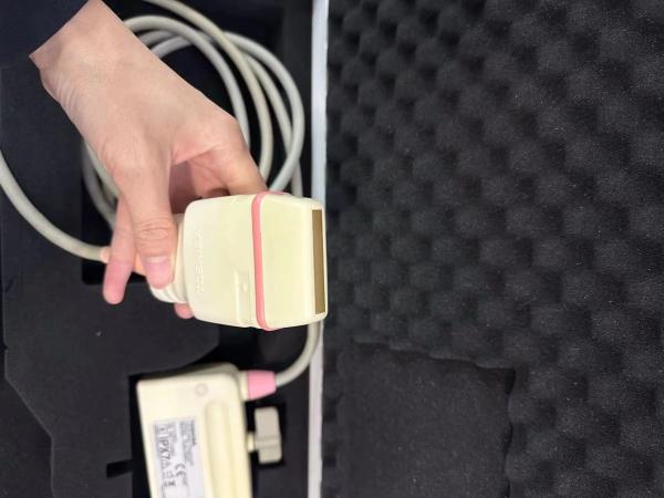 Quality Toshiba SSA-550A Original Linear Array Ultrasound Probe PLM-703A 7.5 MHz for sale