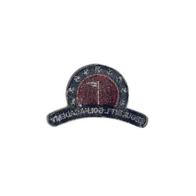 Cina Twill Iron On Custom Logo Embroidered Patches Heat Cut Border in vendita