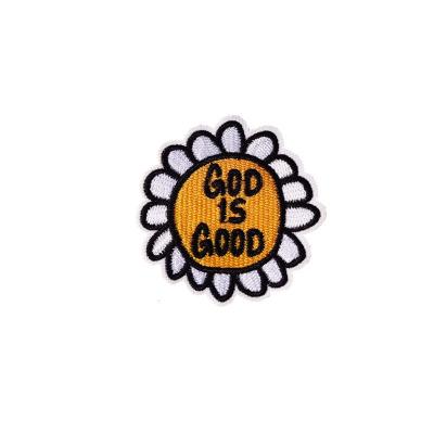 Cina Rivesta di ferro On/Sew su Vecro ha ricamato il cappello rattoppa la dimensione su misura Logo Pattern in vendita
