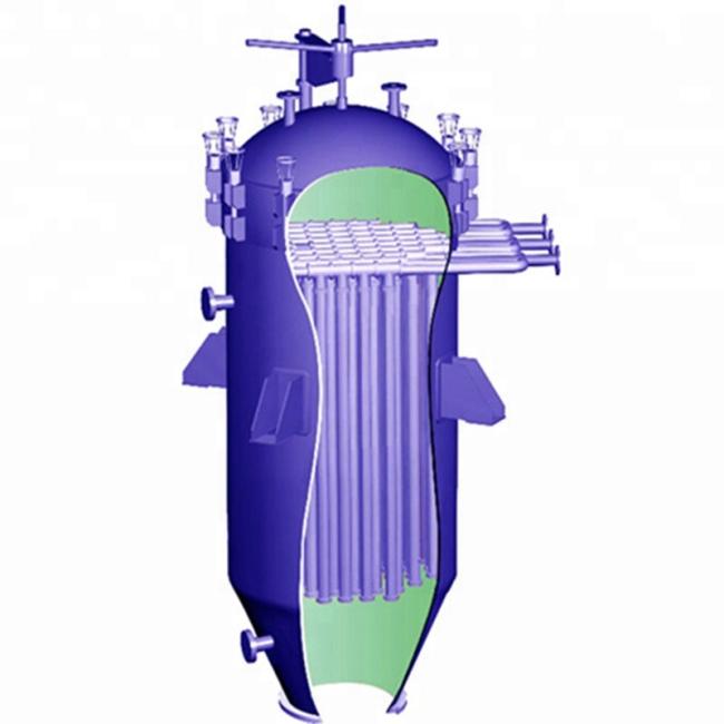 Self-cleaning high precision filtering pressure separator