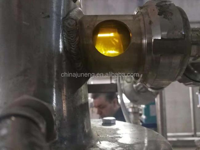 DHZ470 Disc Separator side view