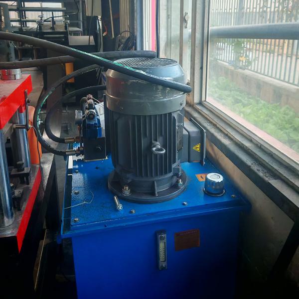 Quality Cutting Type Hydraulic Cylinder Cable Tray Making Machine For High Tensile Steel for sale